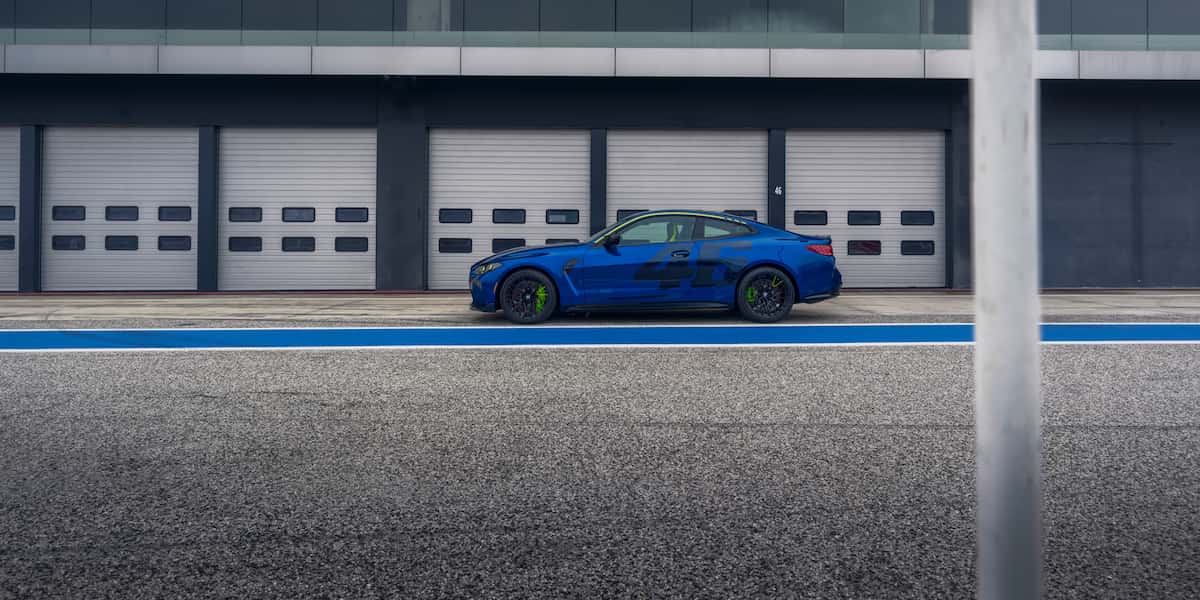 BMW M4 Competition vs 2024 BMW M4: Which Coupe Delivers More in 2025 ...